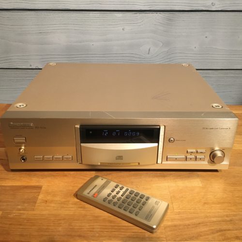 Épuisé : ICOS Elsberg FADO – CD Player – – Vintage-Audio-Conseils